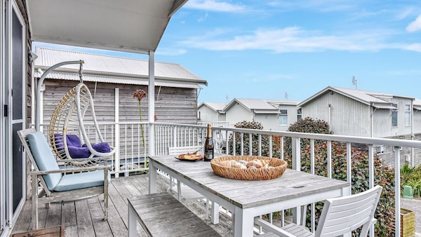 Driftwood Cove At Caves Beach Villas - Newcastle