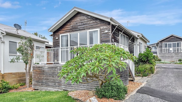 Sandy Drift At Caves Beach Villas - Caves Beach