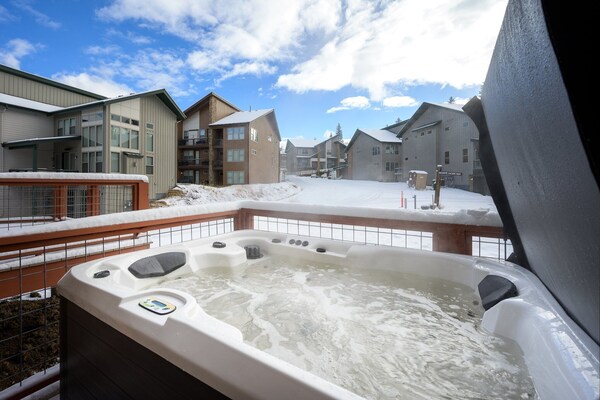New Luxury Chalet 24 I Great Views I Best Price I Free Adventures Daily - Winter Park, CO