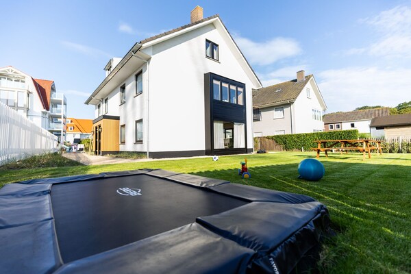 Huswell - Charming Apartment With Garden & Parking - Cadzand
