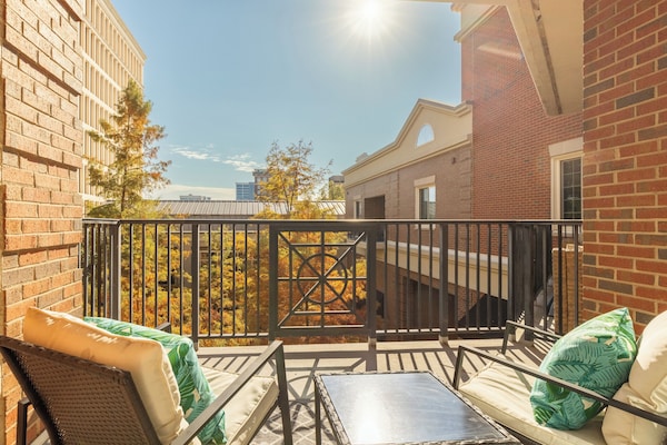 Downtown Dreamin Condo - Greenville, SC