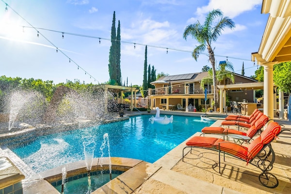 4br Home Resort W\/games\/slide\/oasis - Santa Clarita, CA