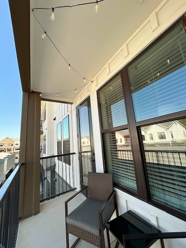 Modern Hill Country Luxury:  Perfect For Couples Or Groups - New Braunfels, TX