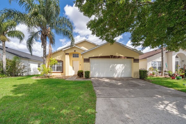 New! Loga Family Friendly Retreat Near Disney - Clermont, FL