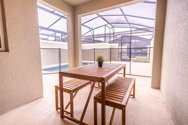 2604 Rt - Family Paradise At Storey Lake - Kissimmee, FL