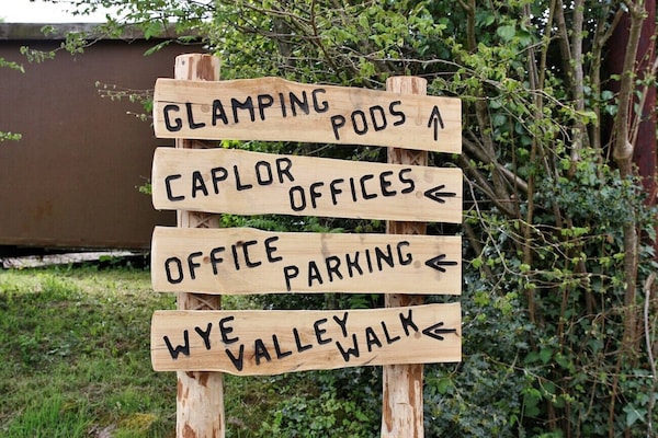 Scotch Pine Glamping Pod - Worcestershire