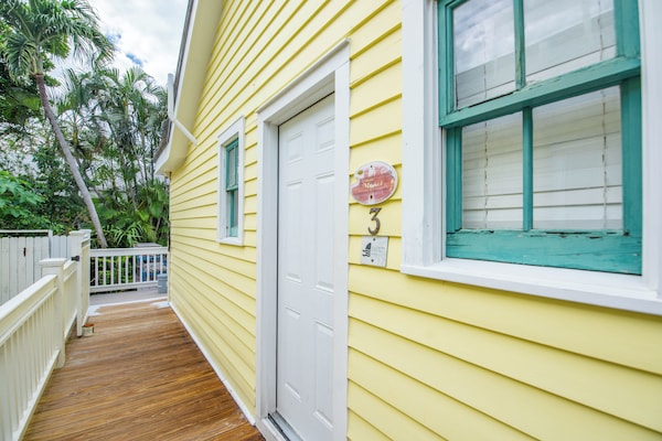 Claude Monet Suite | Cozy Studio With Pool & Patio Access! - Key West, FL