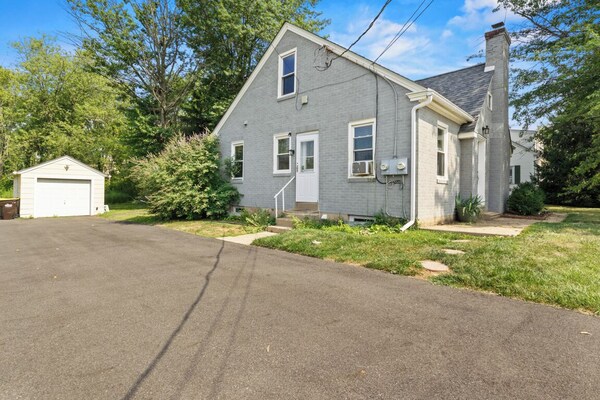 Cozy 2 Bedroom At Orvilla Park - Warrington, PA