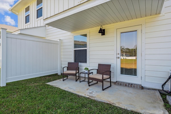 New Home Near Uwf & Pns Beach! - Spring Lake, Cantonment