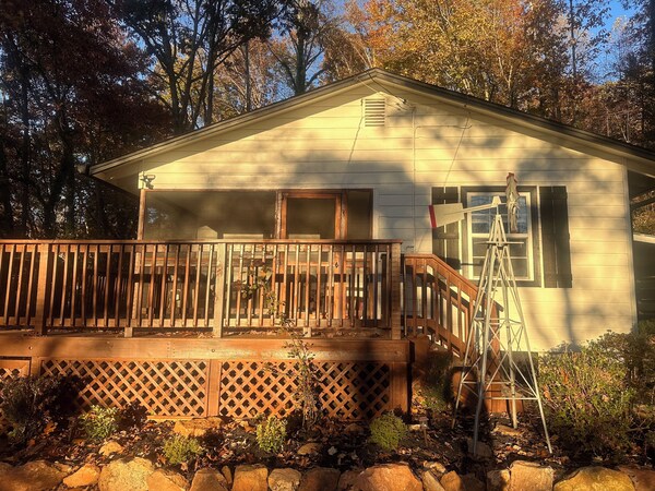 Charming 2-bedroom Cottage In Franklin, Nc In The Great Smoky Mountains - Franklin, NC