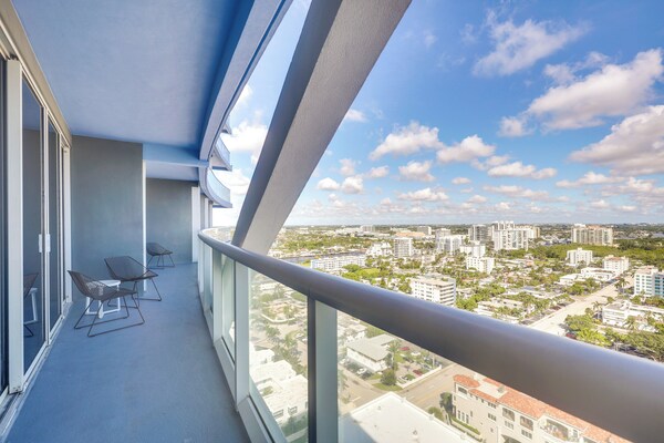 Walk To A1a & Beach Park: Fort Lauderdale Oasis! - Tamarac, FL