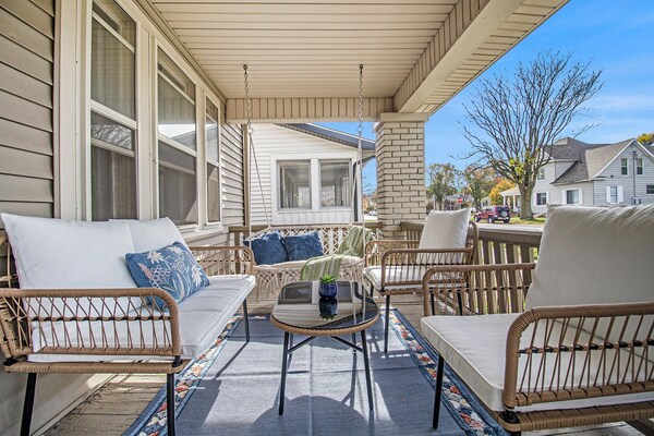 Game Day Haven: Sleeps 10, Near Notre Dame & Dt! - South Bend, IN
