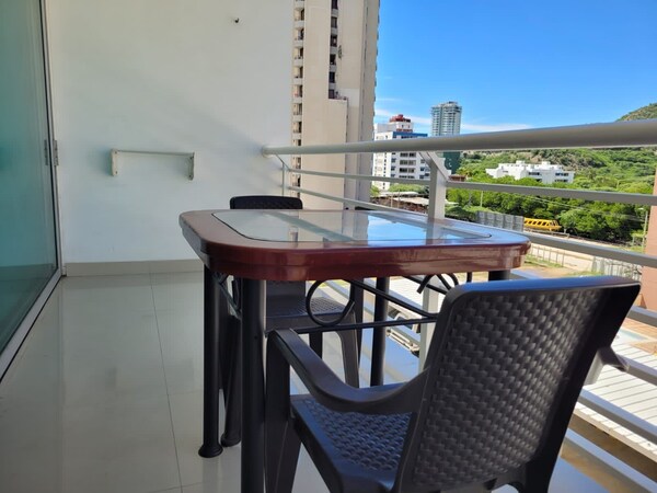 Cozy Apartment In Charming Santa Marta With Pool, Wifi, Mountain View Etc. - Taganga