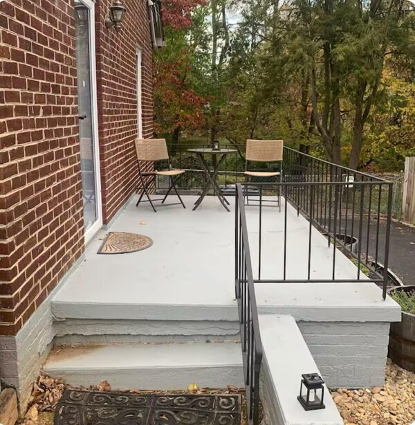 House, Near Downtown With Fenced Back Yard!!!! - Knoxville, TN