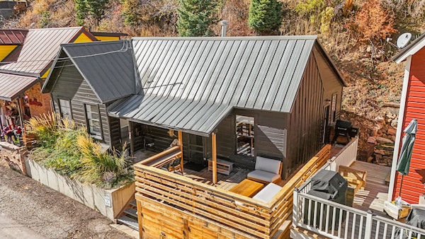 Daly Cottage | Monthly Rental Available | Easy Walk To Main Street - Utah