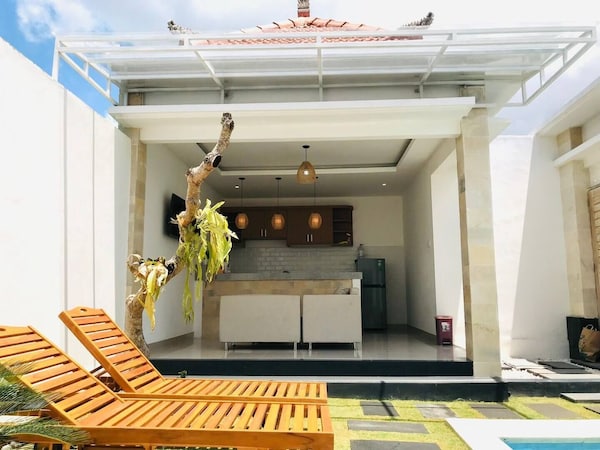 Chic Canggu Hideaway\n\n - Canggu