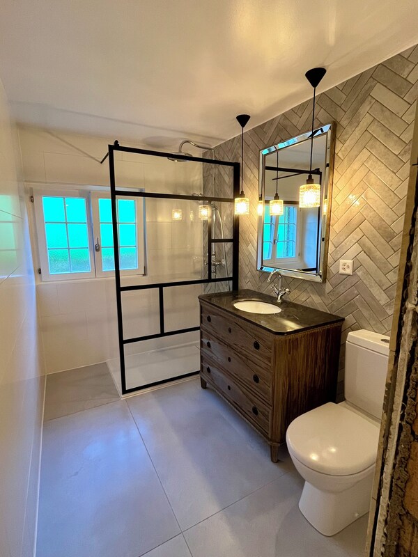 Newly Renovated Chalet With Fireplace And Stunning Mountain View - Adelboden