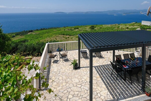Luxury Villa Navis - Postup, Pelješac Peninsula - Makarska Riviera