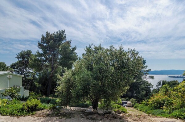 2-bedroom Apartment Mokalo With Amazing Sea View! - Trpanj