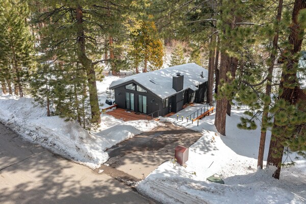 Zaffiro - Cozy Cabin Retreat | Near Lake Tahoe - Nevada