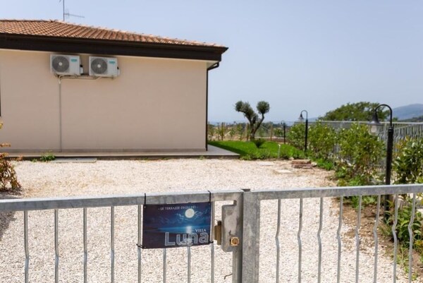 Panoramic And Modern Villa With Garden, Comfort And Relaxation Close To The Sea - Acciaroli