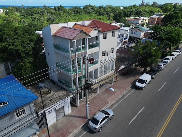 Family City Hotel - Puerto Plata
