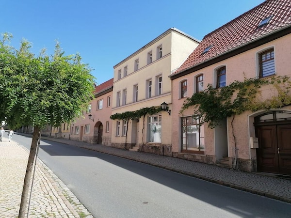 "Fewo Korbmacher", Bathtub, Bathroom, Wc - Vacation Home To The Old Basket Maker's Shop - Freyburg