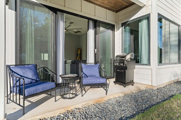 Austin Oasis Escape | Walk To Lake | Boat Launch - Austin, TX