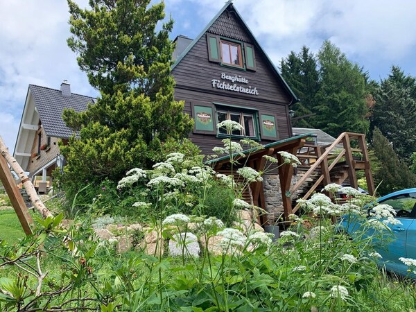 Berghütte Fichtelstreich - Ferienhaus, Dusche, Wc - Sachsen