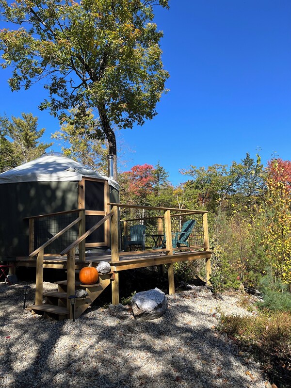 Restful Yurt In Charming Hinsdale; Pet-friendly With Multiple Hiking Options - Keene, NH