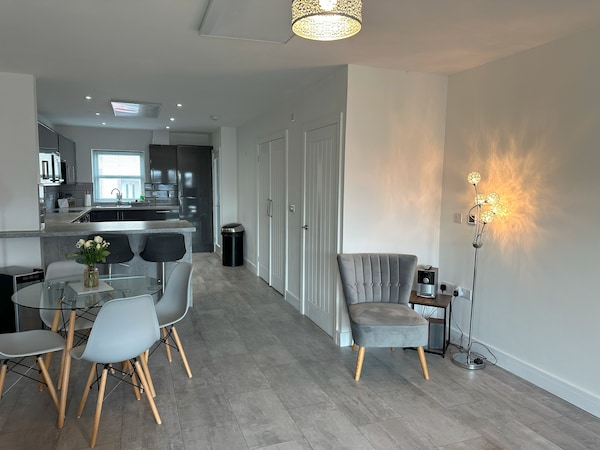 Chapel Terrace - 2 Bedroom House - England