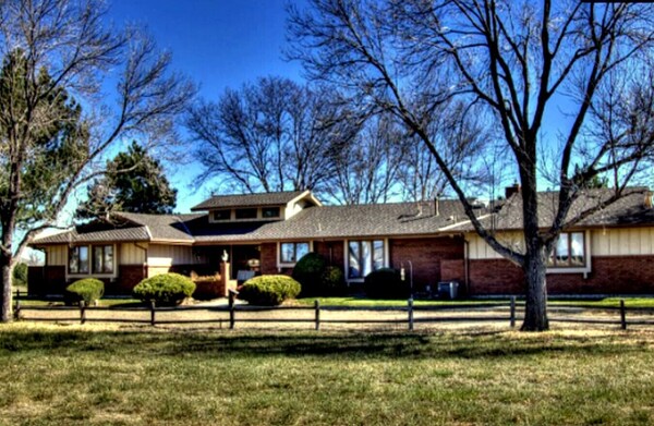 Large Home Near Boulder Fenced Yard 2 Dogs Ok - Lyons, CO