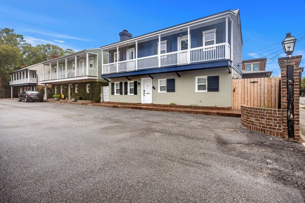 New Calle De Santiago In The Heart Of Pensacola!\n - Brent, FL