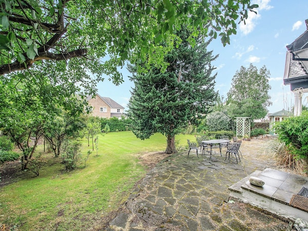 6 Bedroom Accommodation In Cardross, Near Dumbarton - Balloch