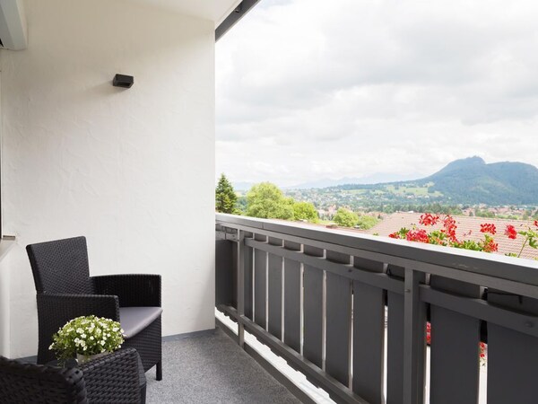 Maxi Lodge 7 - Wildgrün - Pfronten