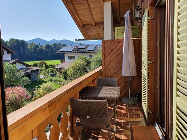 Apartment No. 1 Karwendel, 3 Bedrooms, Shower/bath/wc - Bergrausch, House - Mittenwald