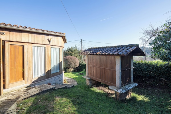 Casa Rural 'Casa Souto De Abajo' Con Jardín Compartido Y Wi-fi - Arzúa