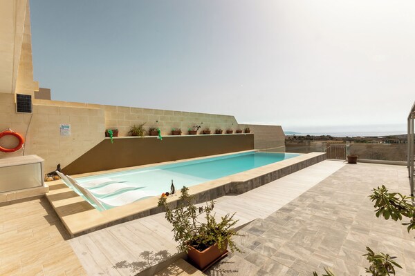 Ta'battista B&b & Pool - Id-dwejra, Ix-xewkija, Għawdex, Malta - Malta