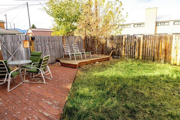 Pet Friendly Red Lodge Home One Block From Downtown - Red Lodge, MT