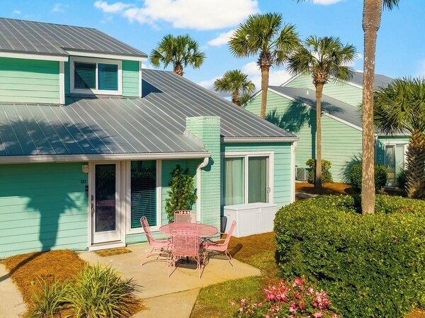 New! Coral Cabana - Steps To Beach - Beach Chair Service - Pool - Sea Cabins - Miramar Beach, FL