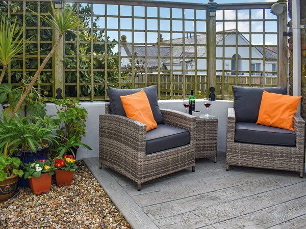 3 Bedroom Accommodation In Penzance - Marazion