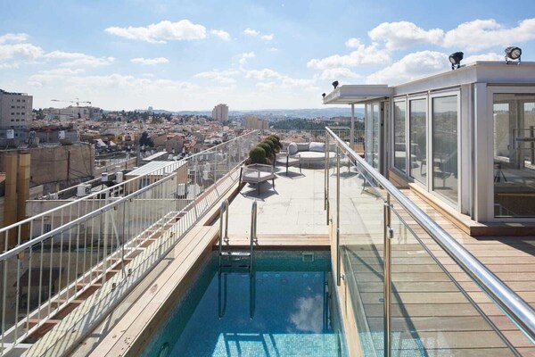 Cityscape Pool Penthouse Near Machane Yehuda ~6bdrs/5.5bths~by Rental Israel - Jerusalem