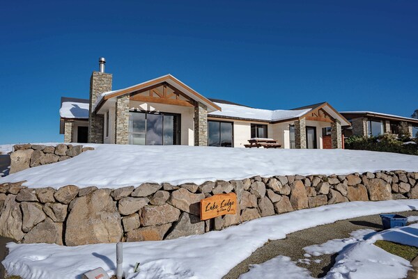 Lake Lodge Tekapo Sum - Lake Tekapo