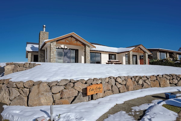 Lake Lodge Tekapo Sum - Lake Tekapo