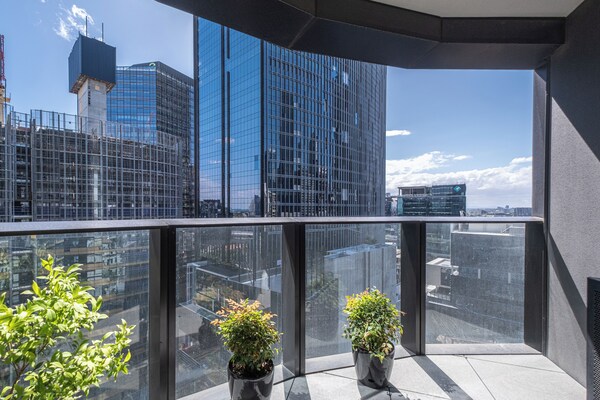 This Apartment Is A 1 Bedroom(s), 1 Bathrooms, Located In Docklands, Vic. - St Kilda