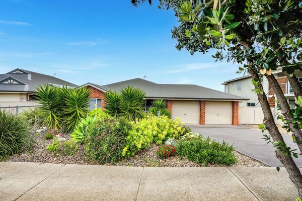15 Offshore Dr Middleton - Wi-fi And Linen Included - Middleton