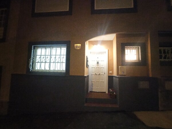 House 5 Min From The South Airport-ideal For Families-children's Play Area-terrace-bbq - Tenerife South Airport (TFS)
