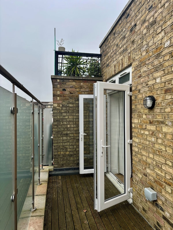 Cosy Duplex In Battersea - 10 Minutes From Central London - Kingston upon Thames