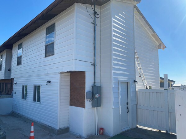 Charming 3-bedroom Apartment With Wifi, Ac In Syracuse - Syracuse, UT