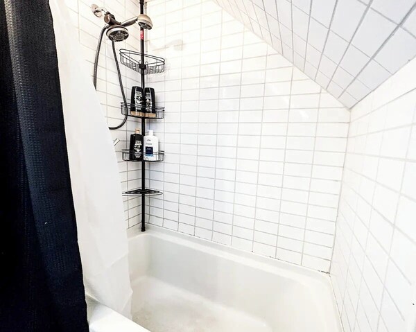 Spacious Townhouse In 809 Park - Albany, NY